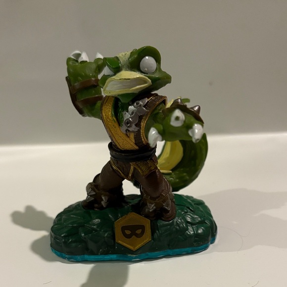 Activision | Toys | Skylanders Swap Force Stink Bomb | Poshmark